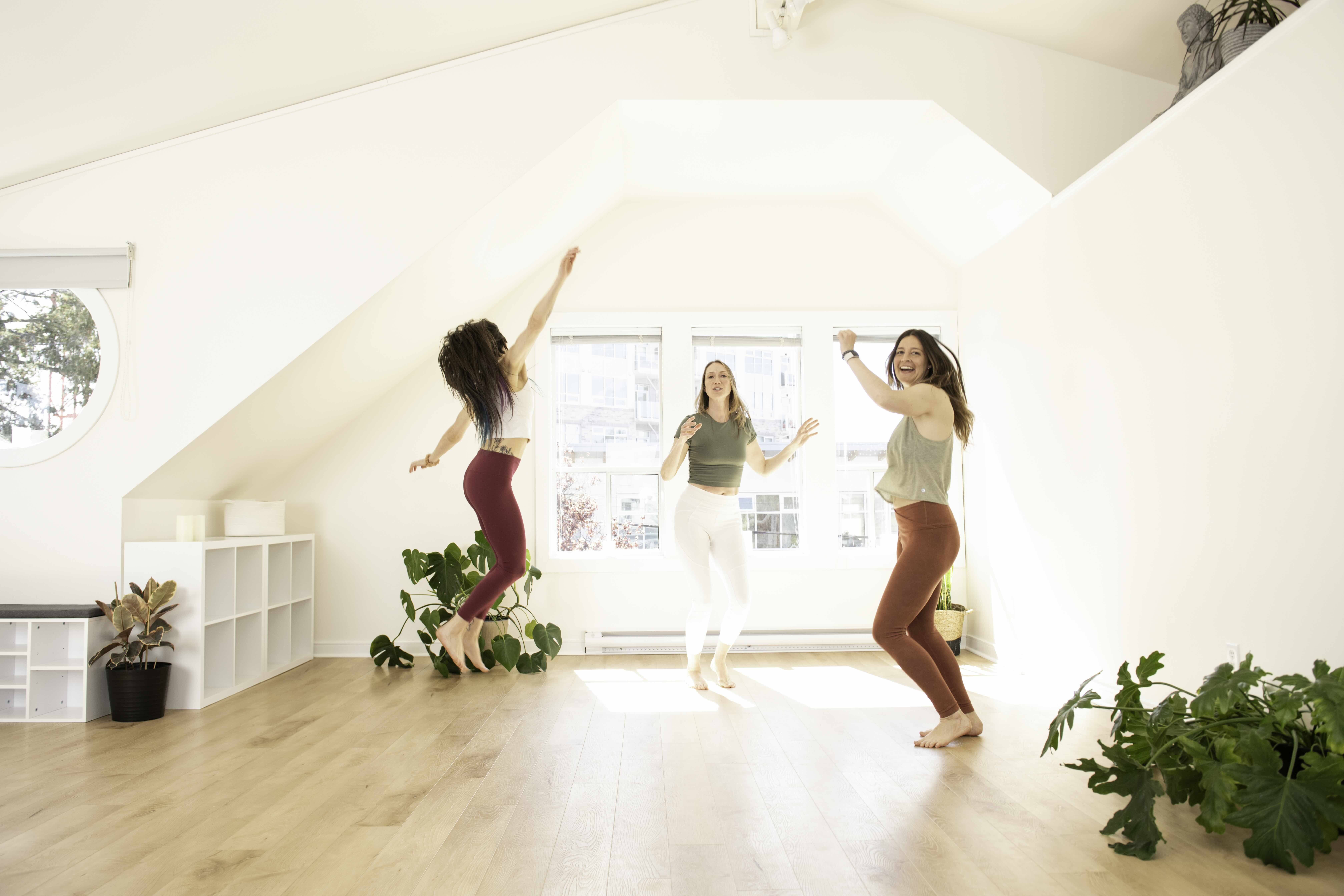 Dancing Small – MUSE | Mind & Body Studio